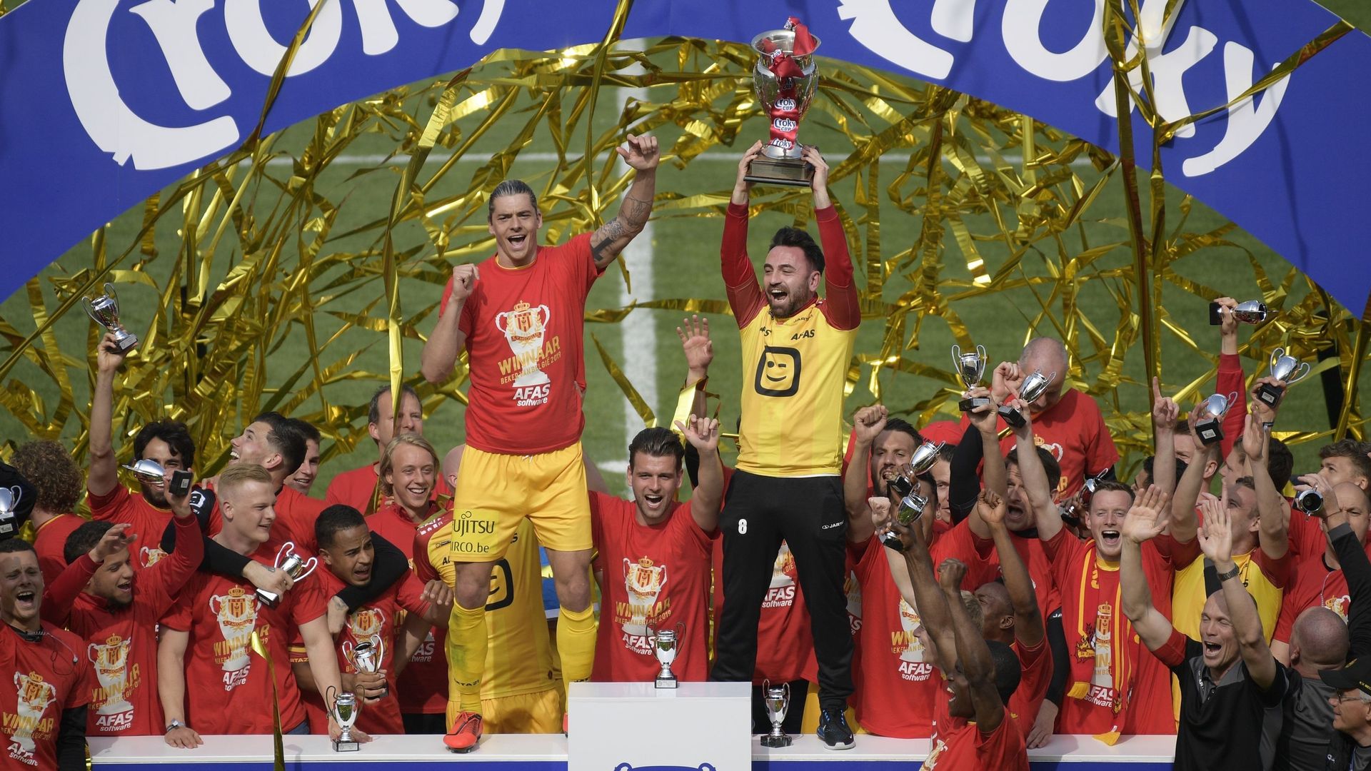 Malines bat Gand et conclut sa saison - sportive - de rêve en s'offrant ...