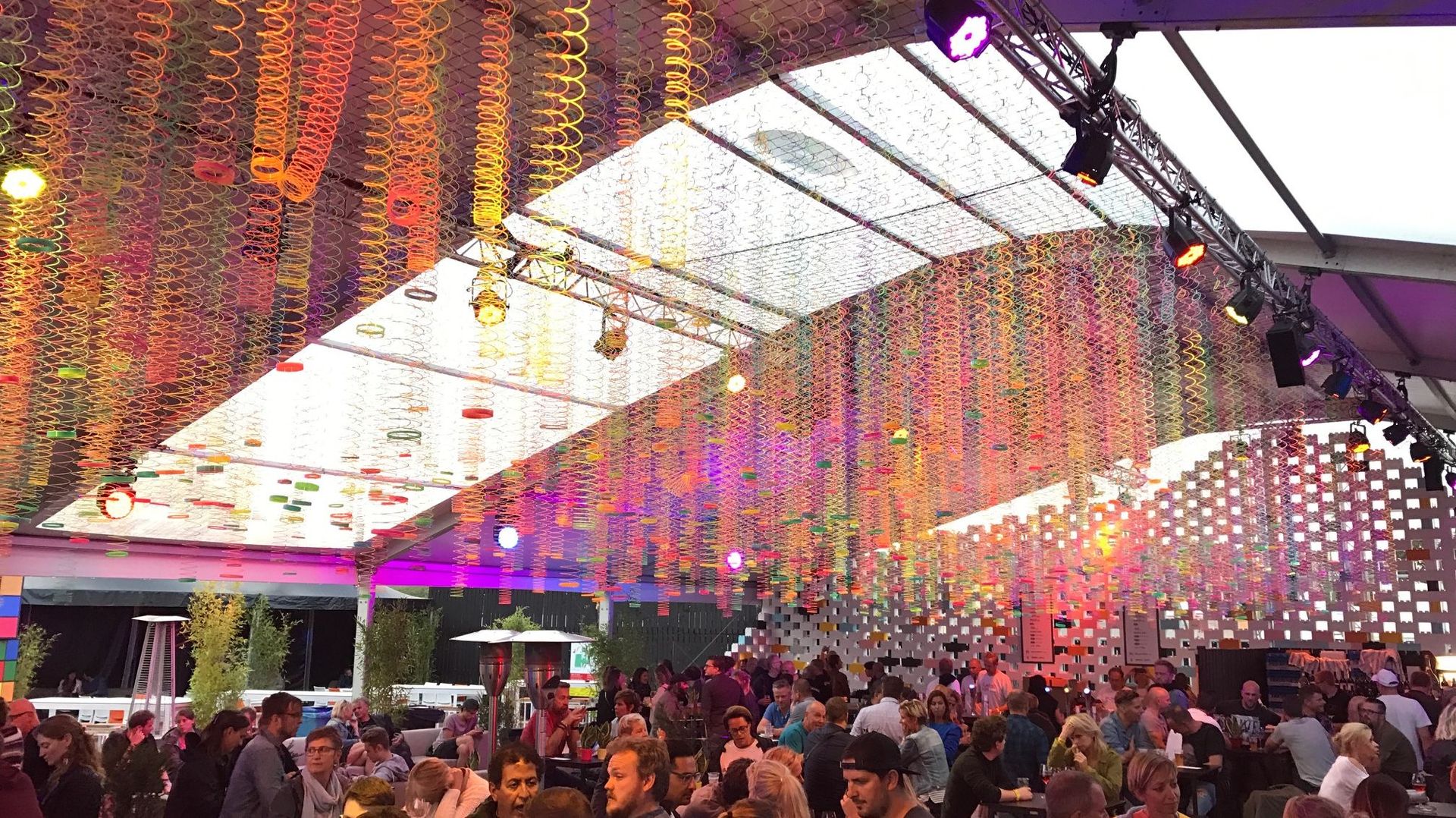 Pukkelpop festival: la vie dans les backstages - RTBF Actus