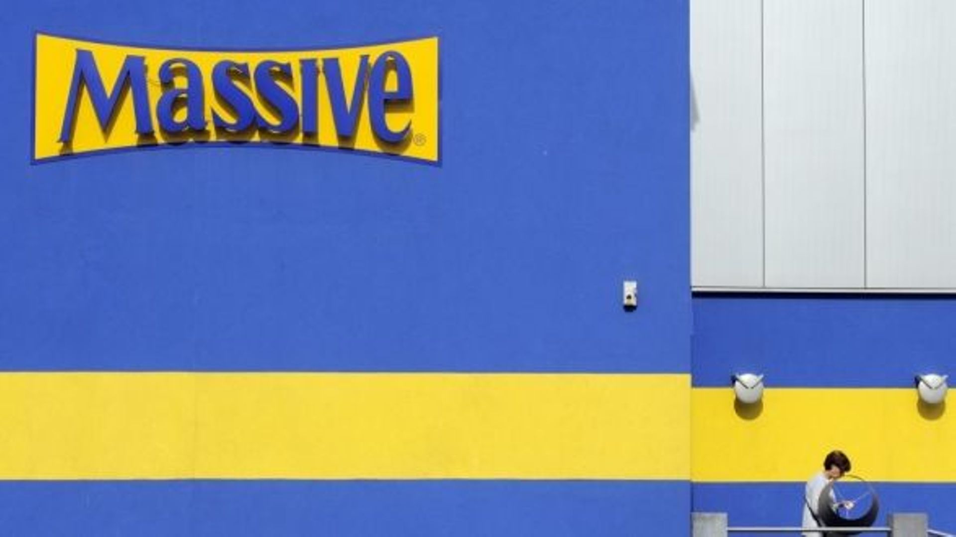 Amende record pour les fondateurs de 'Massive' - RTBF Actus