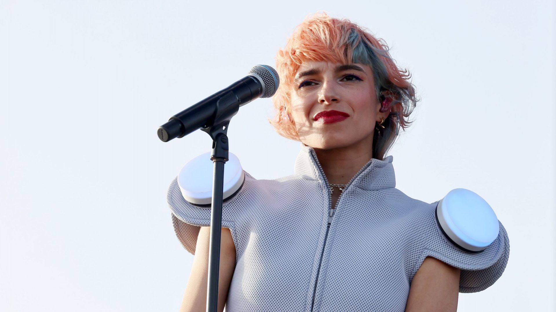 Laura Felpin révèle être atteinte d’un cancer de la thyroïde : 'Je fais ...