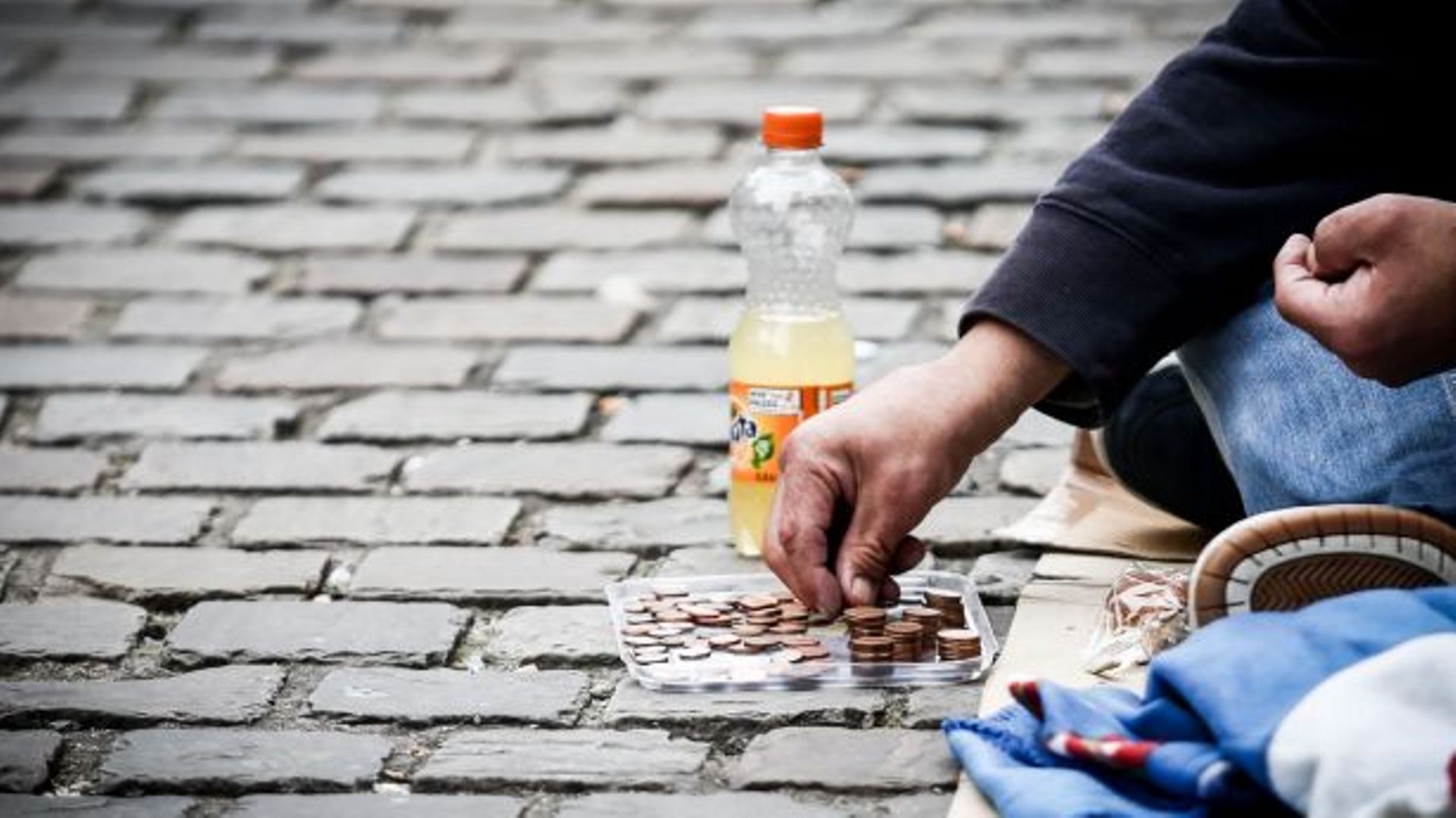Liège: 18 mois requis contre un SDF qui avait frappé un homme de 78 ans ...
