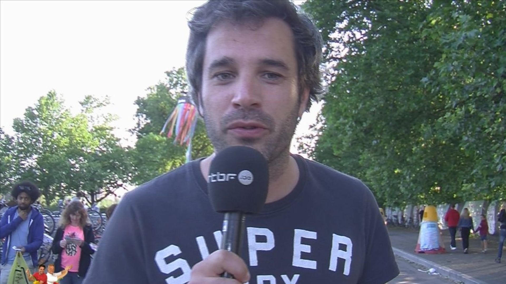 Adrien va essayer de faire goûter des boulets à la liégeoise à Coeur de ...