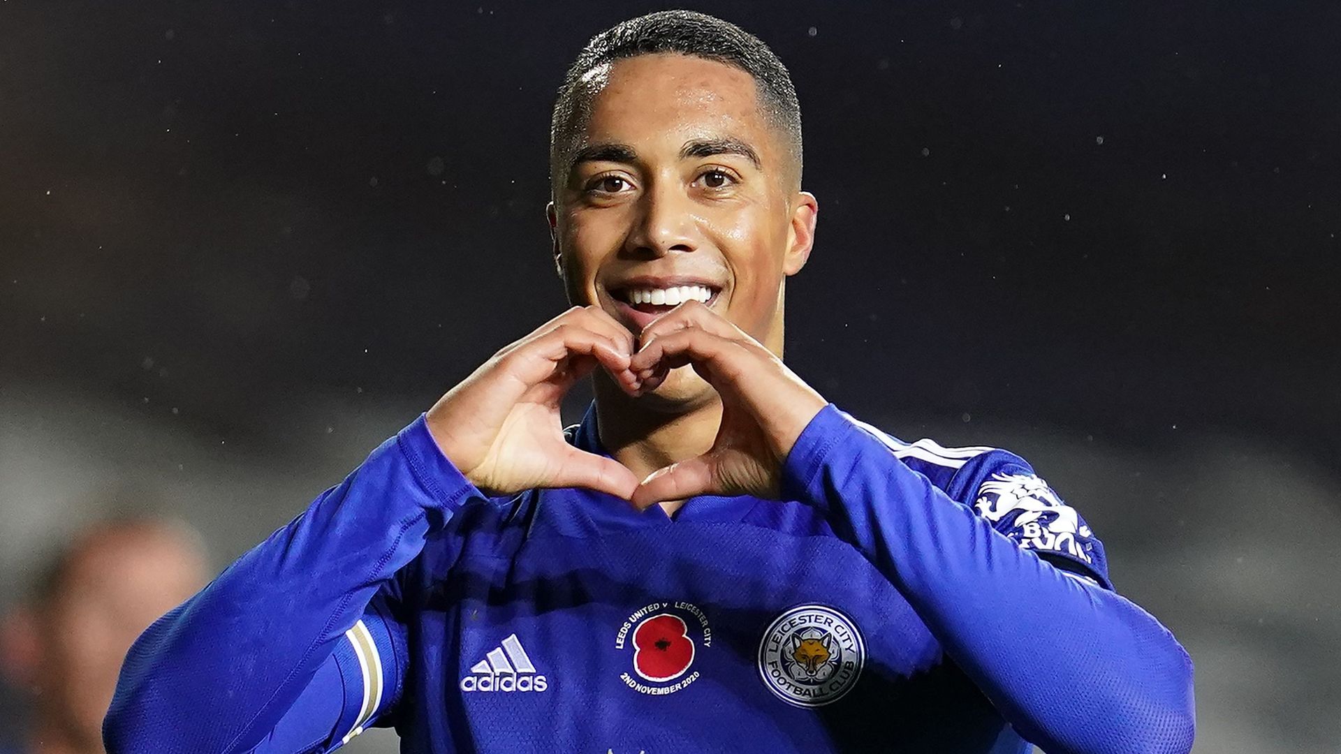 Leicester : Youri Tielemans inscrit son 1er doublé en Premier League et ...
