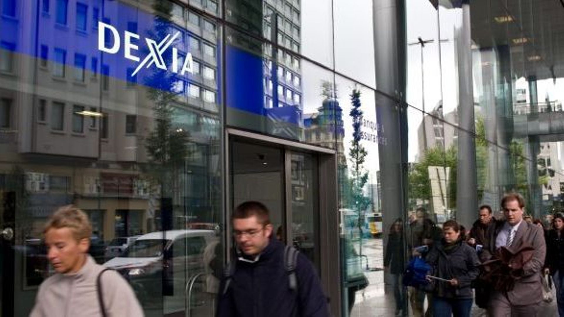 La banque Dexia dans l'oeil du cyclone - RTBF Actus