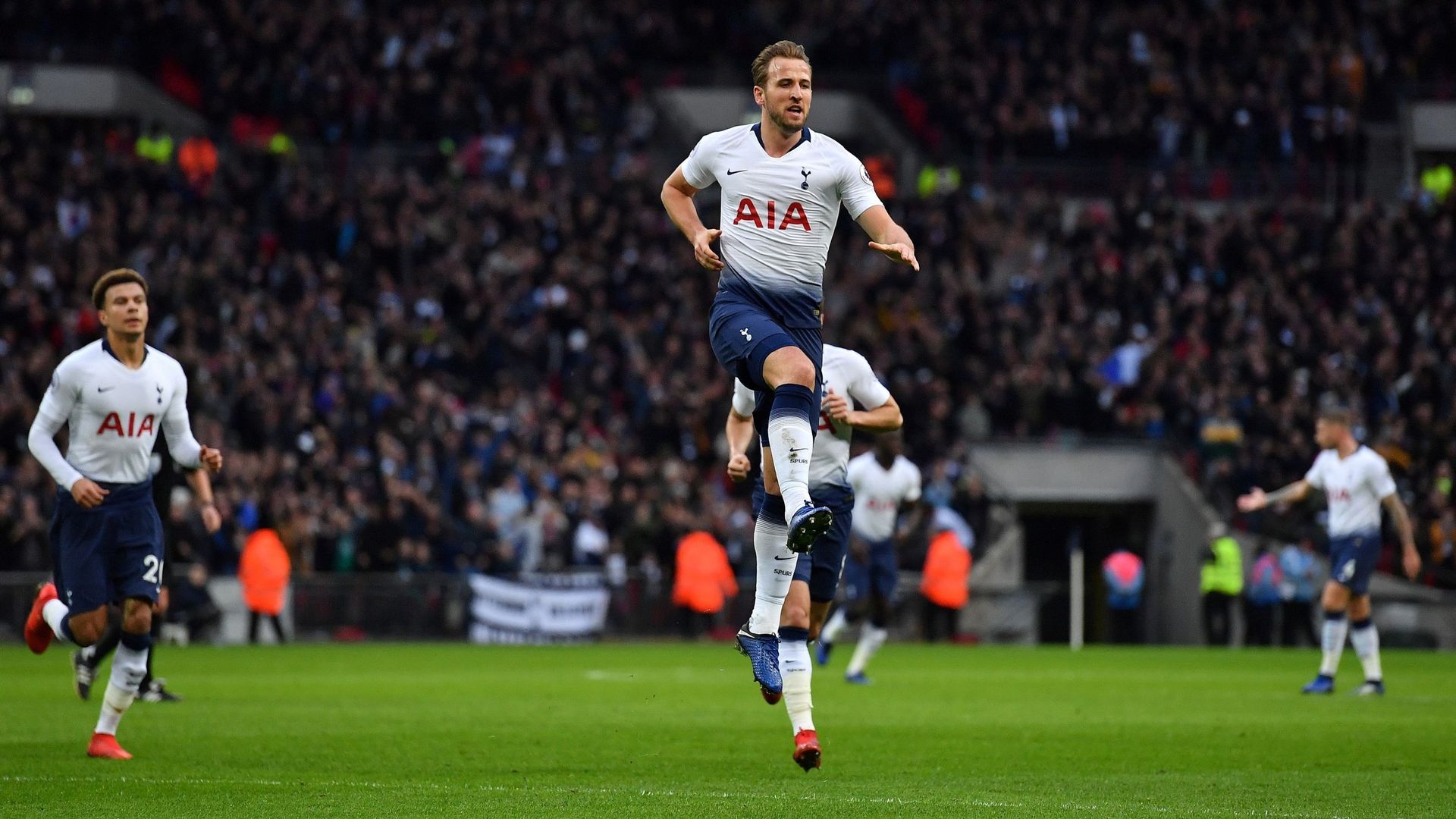 Tottenham à Wembley jusque fin février avant de retrouver White Hart ...