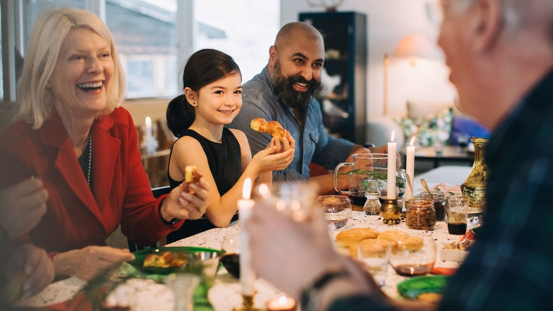 Au fait, ça ressemble à quoi un repas à la française ? - RTBF Actus