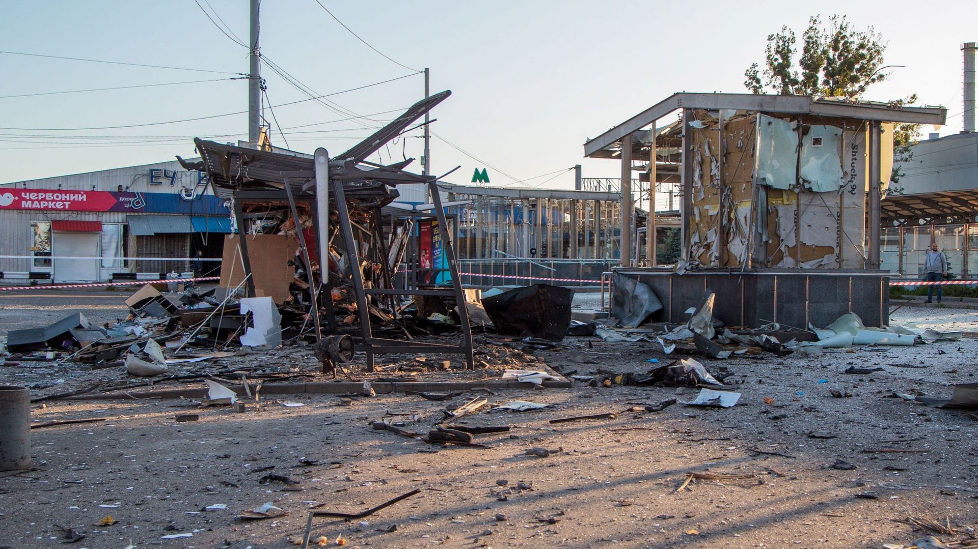 Guerre en Ukraine : Vladimir Poutine dit ne 'pas exclure' la prise de la ville ukrainienne de ...