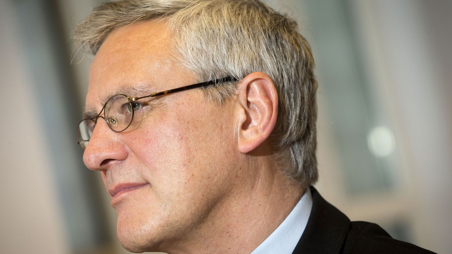Kris Peeters réfléchit au calcul de l'évolution des prix - RTBF Actus