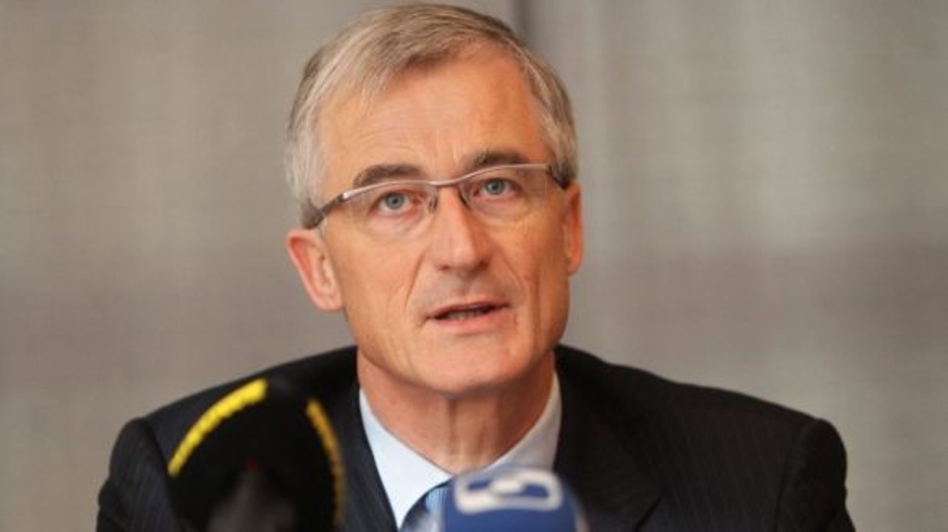 G. Bourgeois libère 3 millions pour des cours d'intégration - rtbf.be