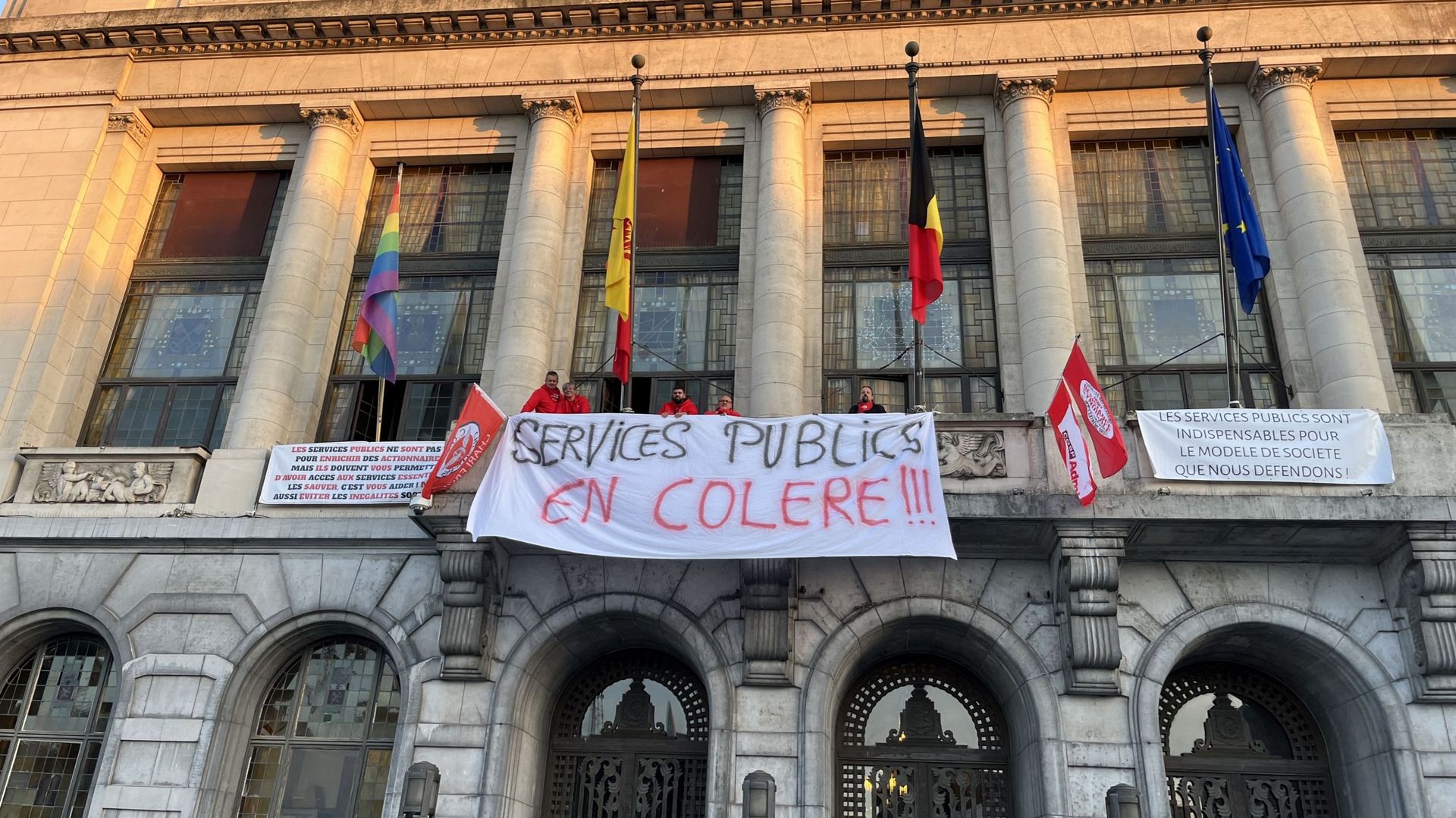 Grève nationale ce mardi 29 avril : à quoi s’attendre ? - RTBF Actus