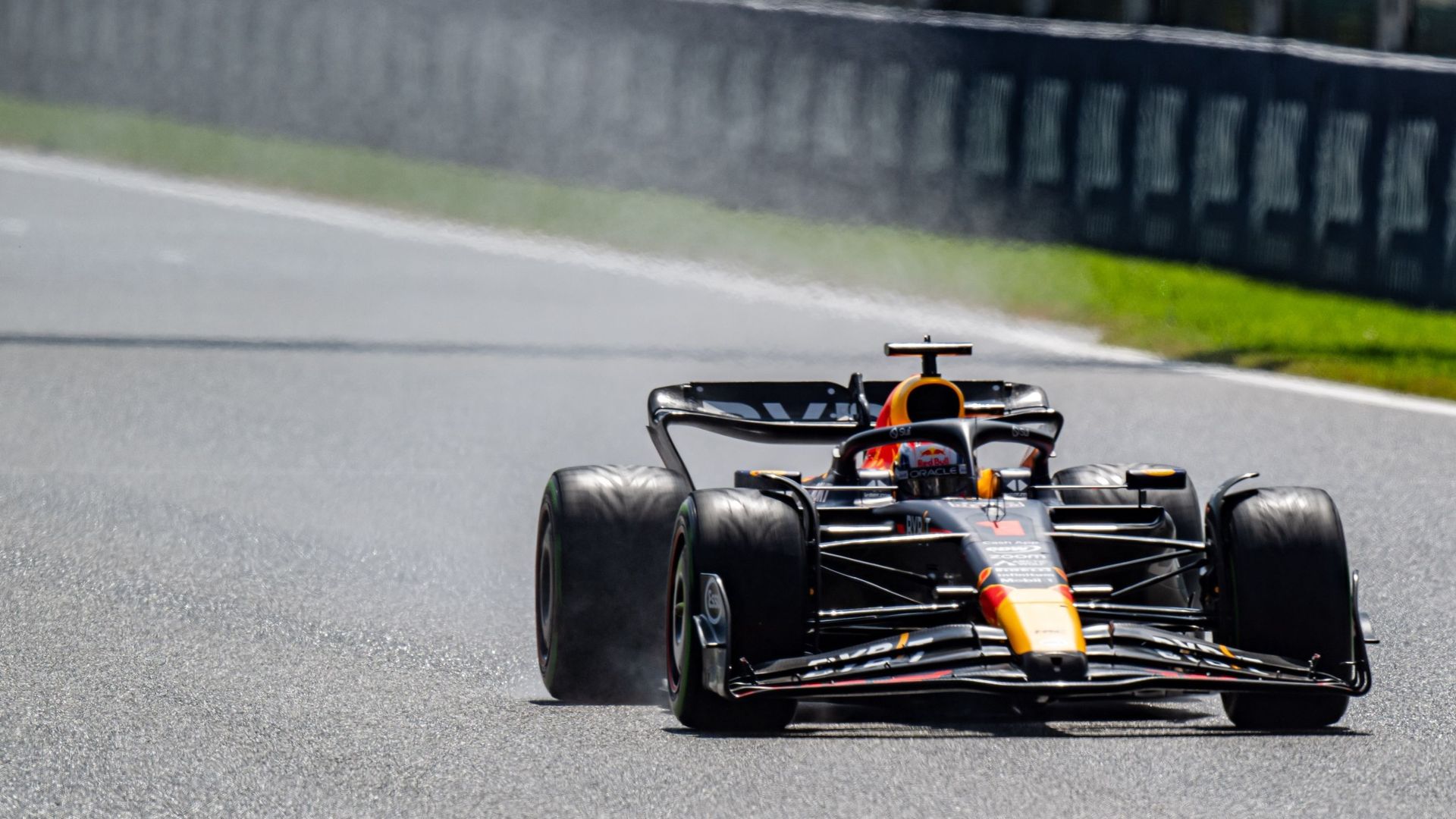 F1 Belgique : Verstappen remporte une course sprint mouvementée à cause de la pluie - RTBF Actus