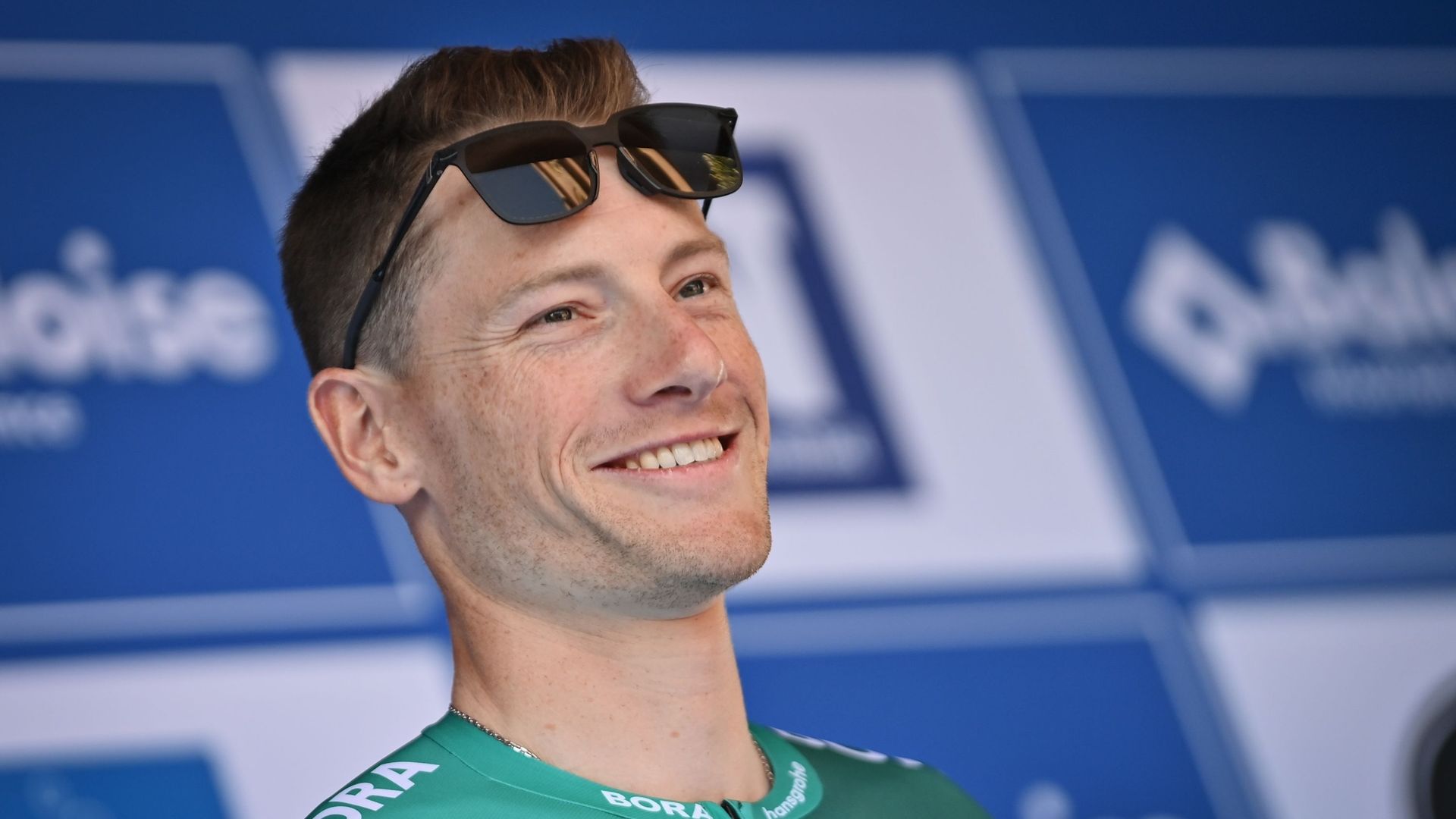Vuelta : Sam Bennett s’adjuge la deuxième étape au sprint, Merlier 3e ...