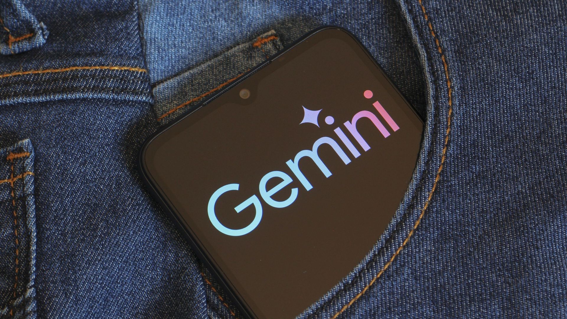 Une fonctionnalité de l'IA Gemini transforme vos documents en podcasts - RTBF Actus