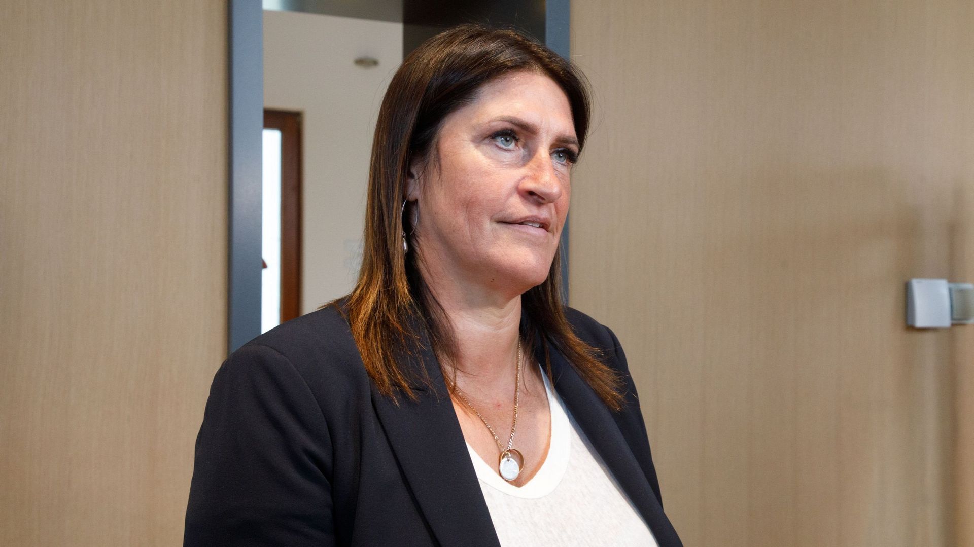 Jurbise : Jacqueline Galant largement réélue bourgmestre - RTBF Actus