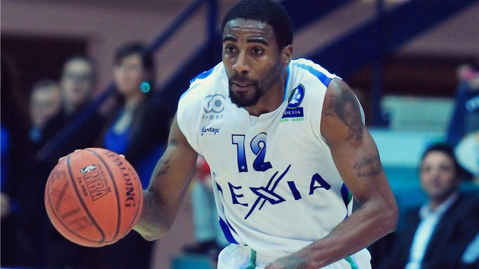 Mons maintient Ostende à distance - RTBF Actus