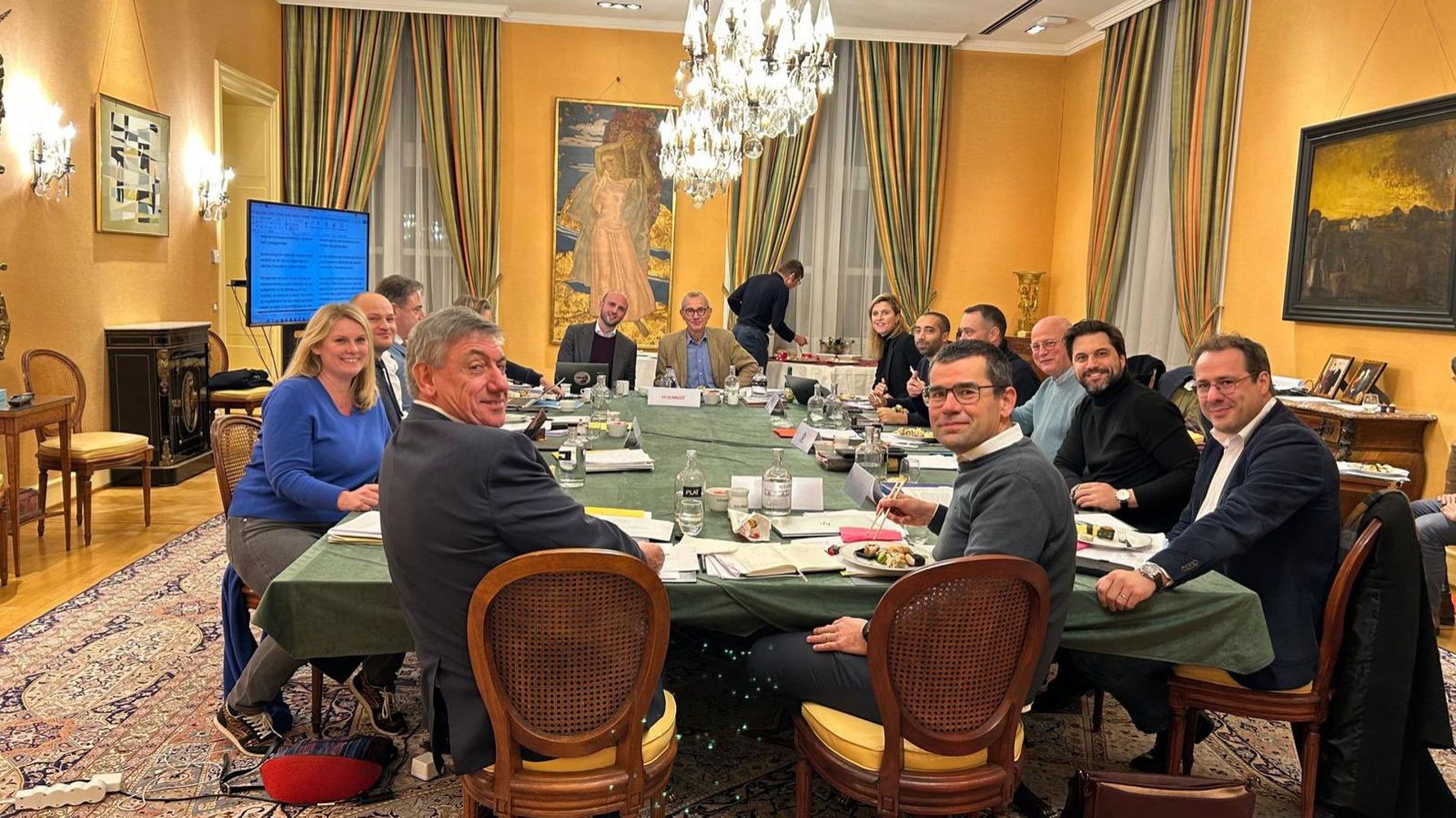 Des négociations fédérales dans le vif du sujet, les syndicats inquiets ...