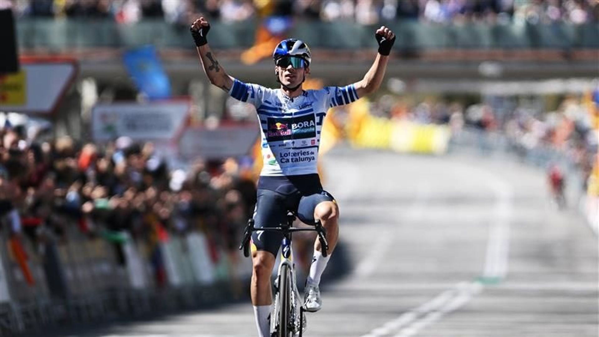 Huit mois après sa destruction par les Russes, Antonov va reconstruire ...