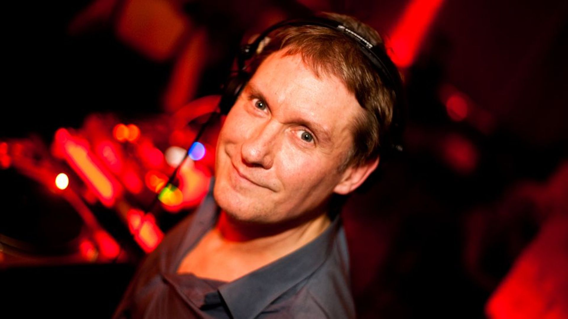 Lucie Debay, Benjamin Ramon, Bernard Dobbeleer et Rouge United le ...