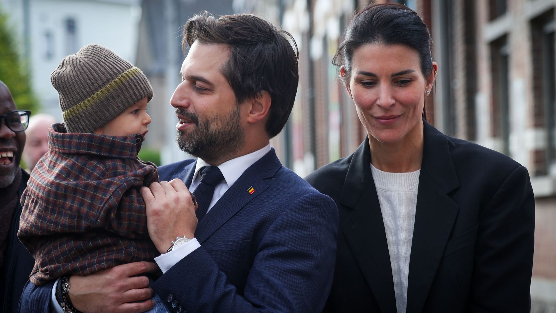 Le secrétaire général de la FGTB plaide pour que Vooruit quitte le ...