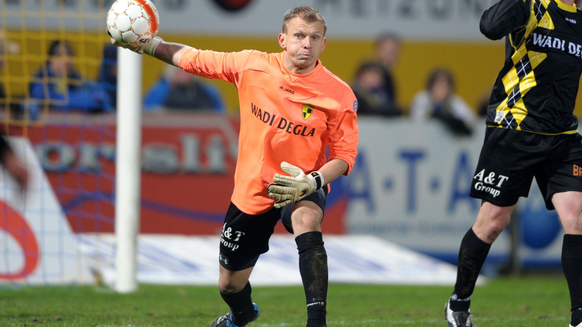 Kujovic signe à Willem II - RTBF Actus