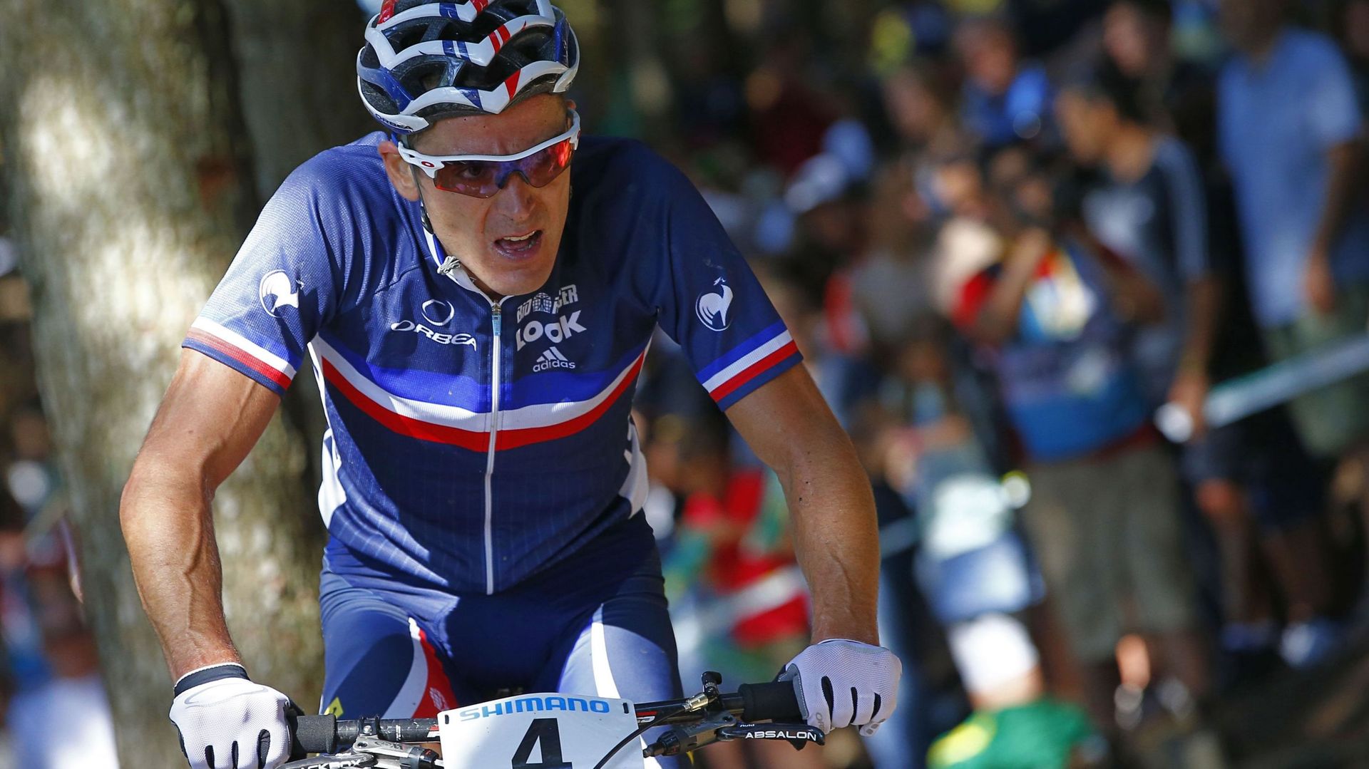 Absalon prolonge son titre, Nys 5ème - RTBF Actus