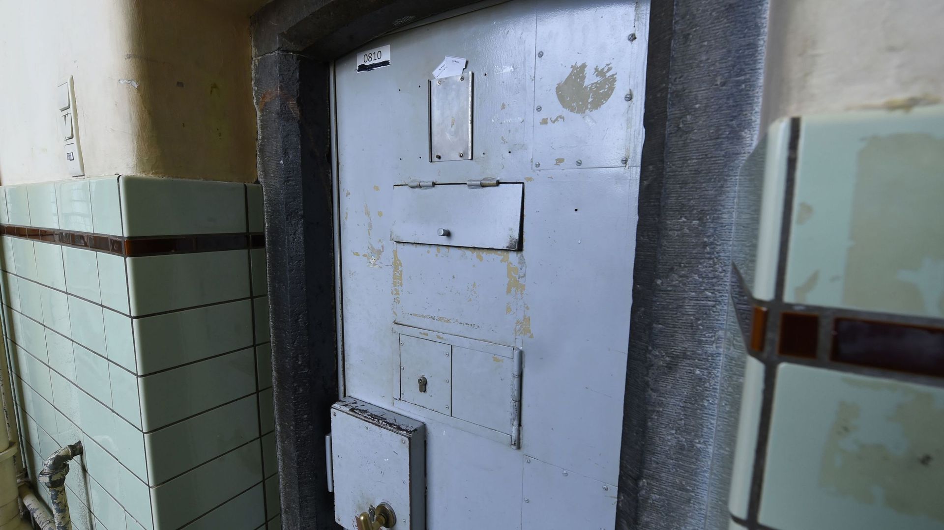 Service garanti dans les prisons : 'Un arbre qui cache la forêt' - RTBF ...
