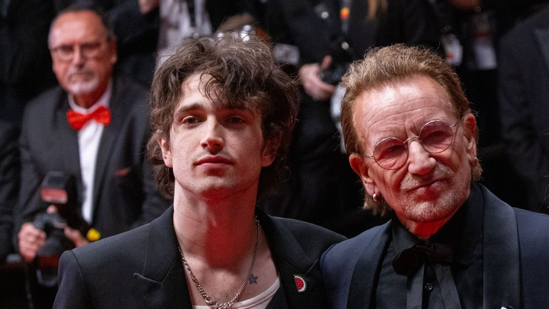 Bono évoque sa relation décomplexée avec son fils Elijah et la ...