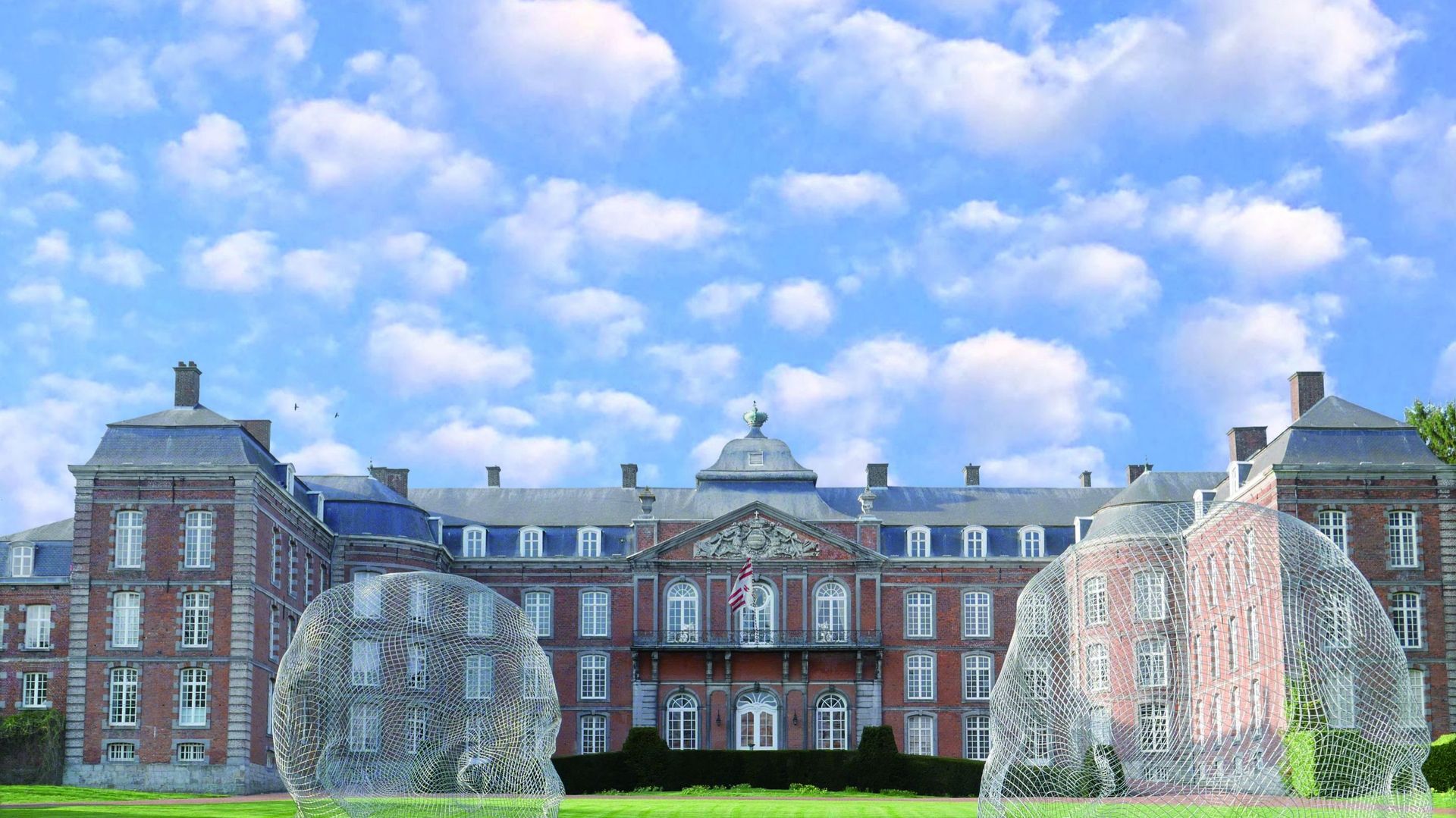 Mons 2015 - 'Clouds' au Château du Roeulx - RTBF Actus