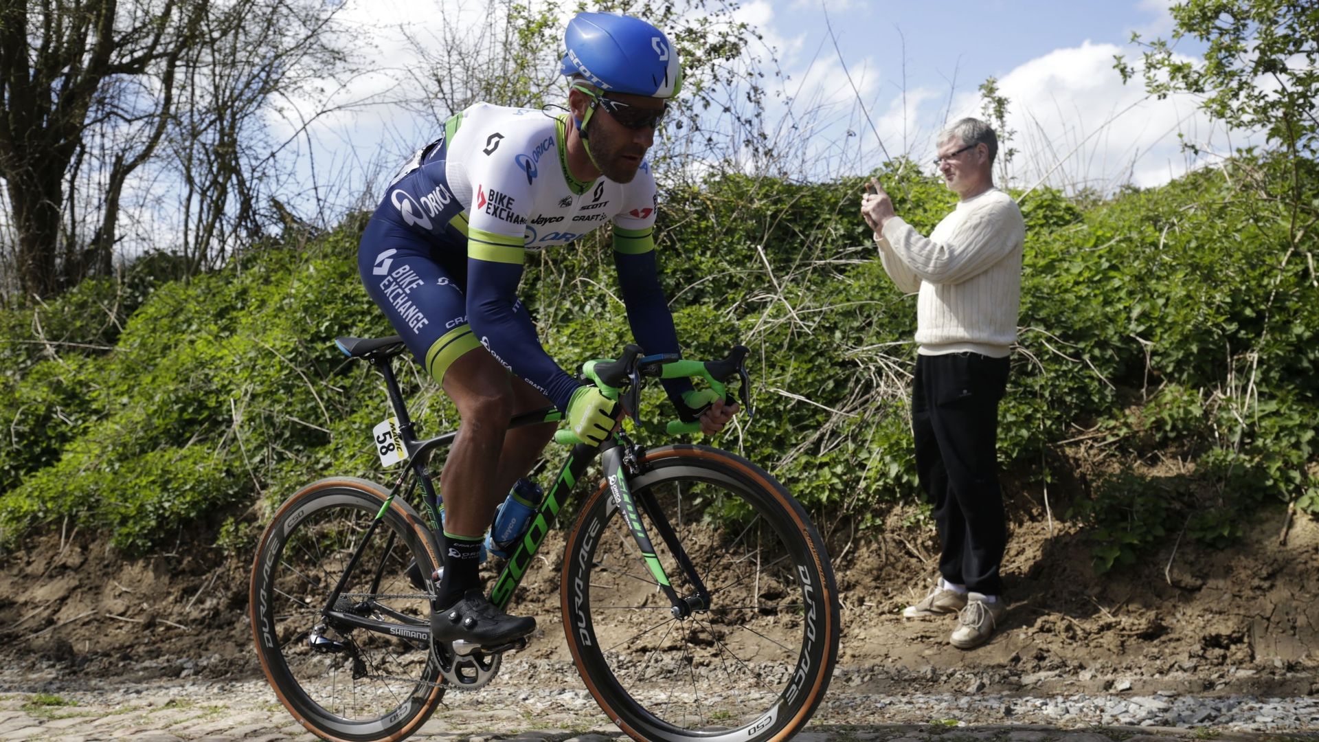 Svein Tuft, 40 ans, prolonge d'une saison chez Orica-Scott