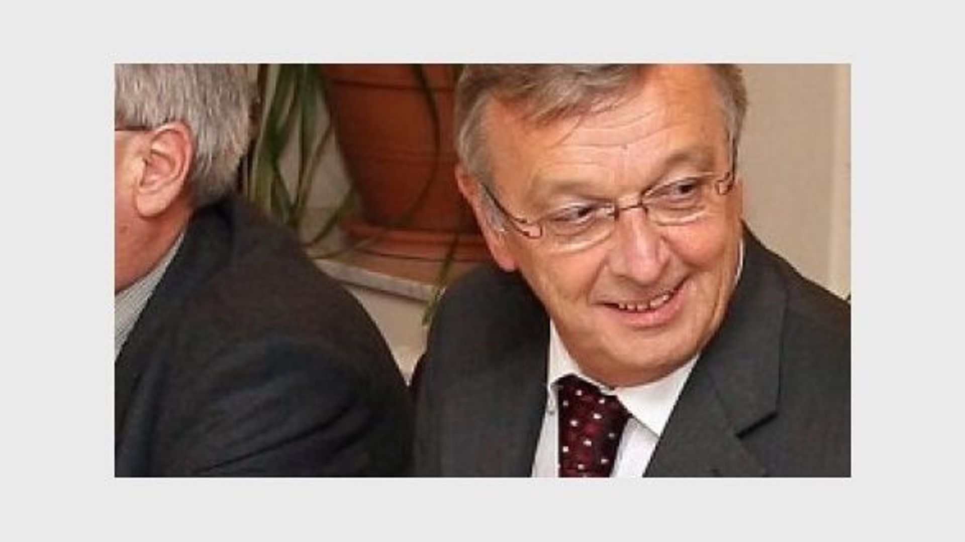 Européennes: Mathieu Grösch conserve l'unique siège germanophone à ...