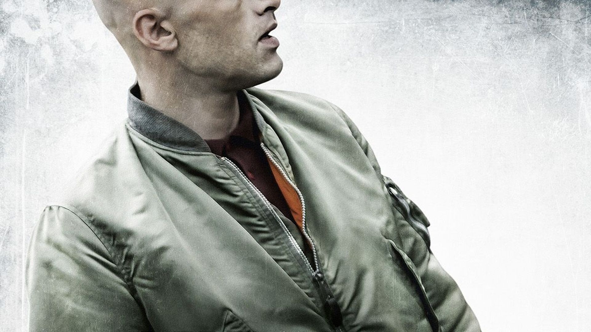 'Un Français' ou l'itinéraire d'un skinhead en rédemption - rtbf.be