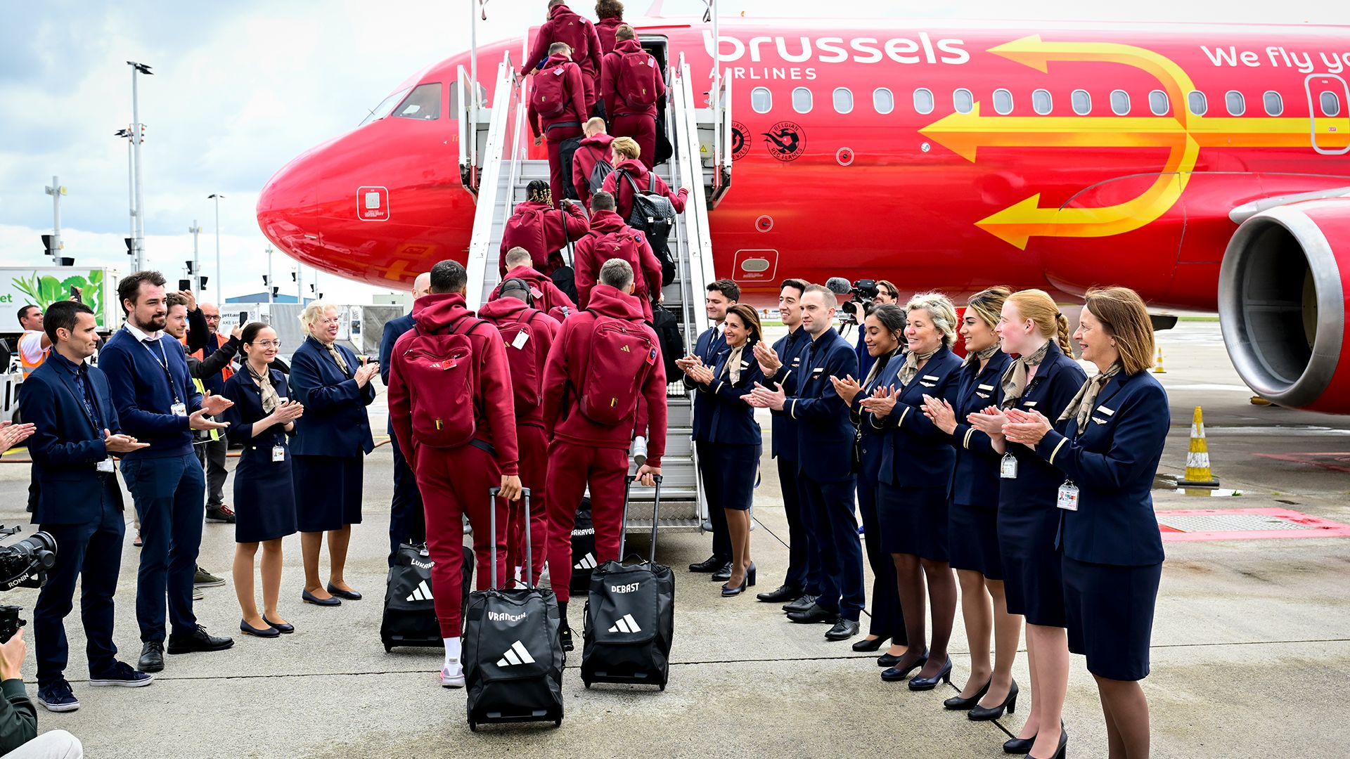 Les Diables Rouges rejoignent Stuttgart en avion : se déplacer en train ...