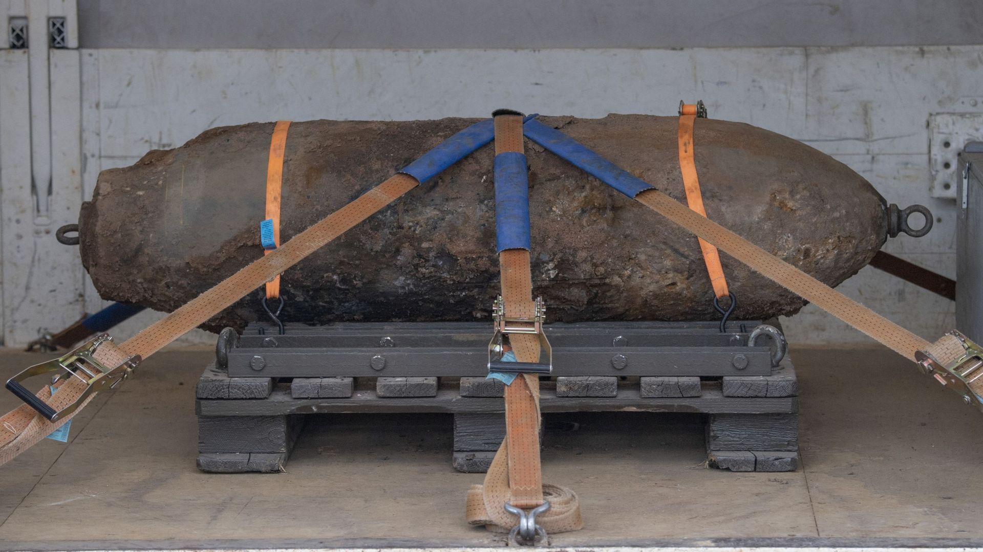 Allemagne : une bombe de 500 kilos datant de 1945 désamorcée - rtbf.be