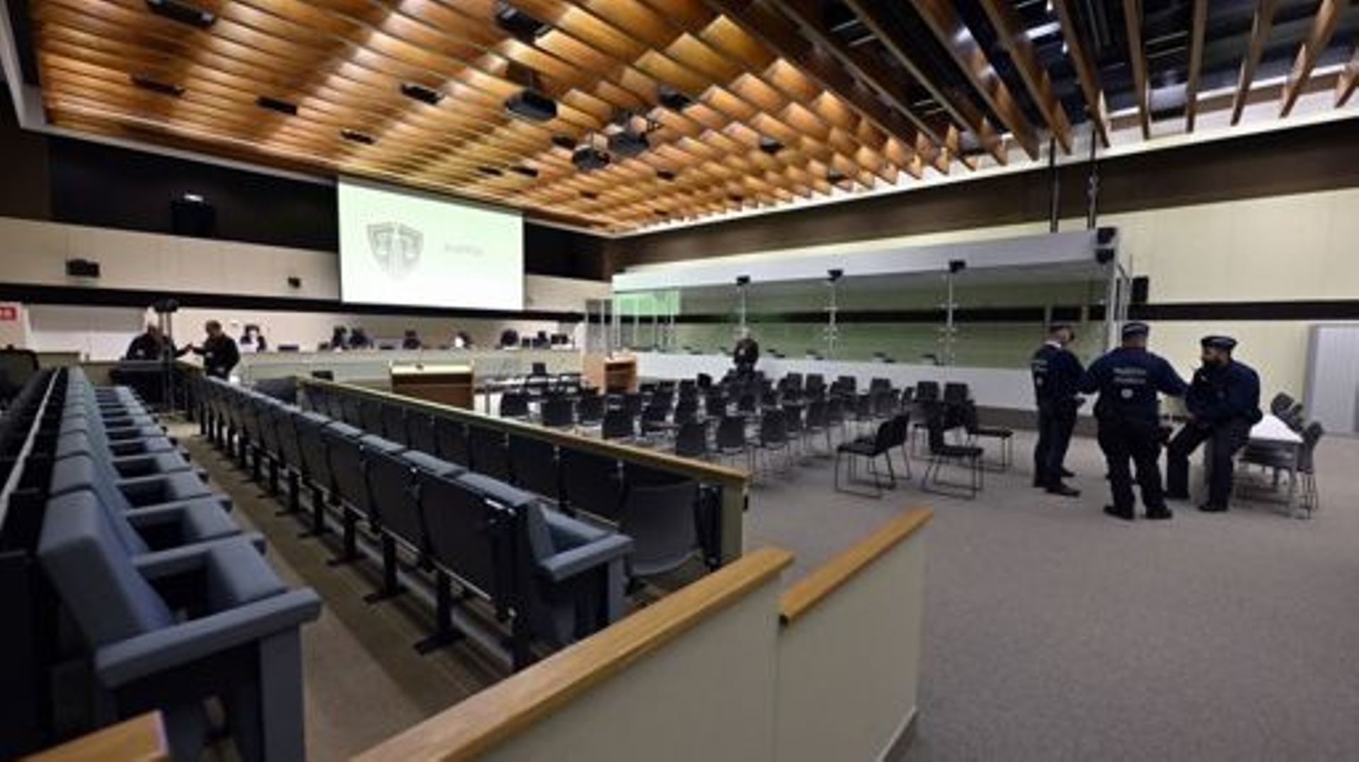 Procès Encro : des peines de 14, 15 et 17 ans de prison pour les chefs ...