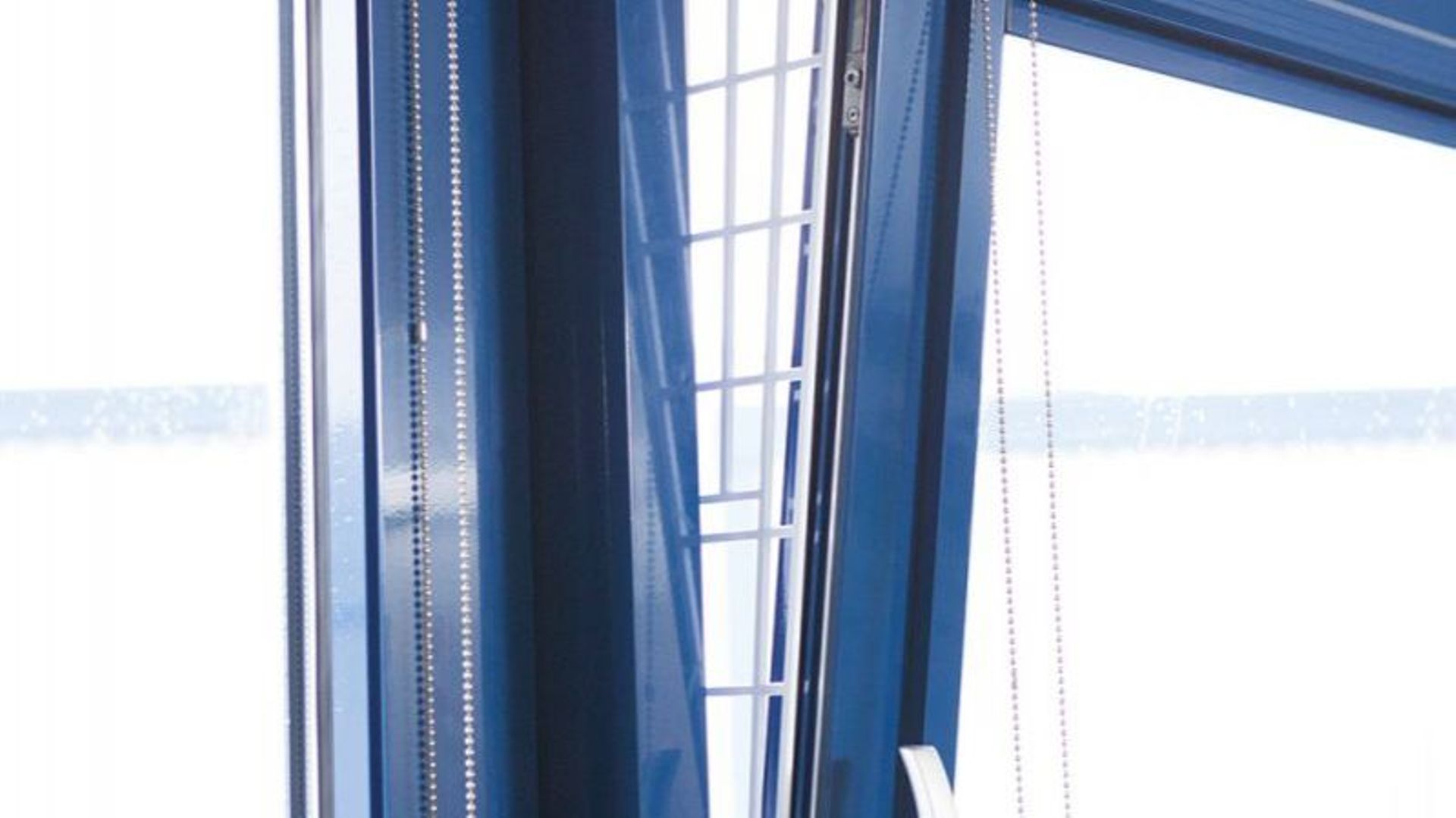 Une grille de protection pour fenêtres oscillo-battantes peut sauver la ...