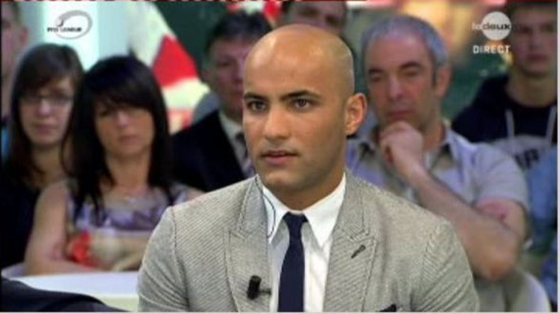 Bolat : 'Pour l'instant, je reste' - RTBF Actus