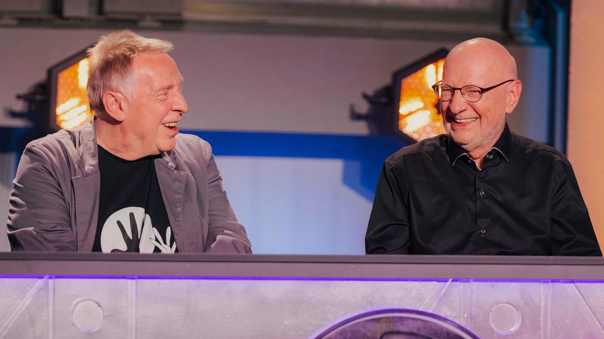 Laurent Mathieu remplacera François De Brigode au JT de 19h30 - RTBF Actus