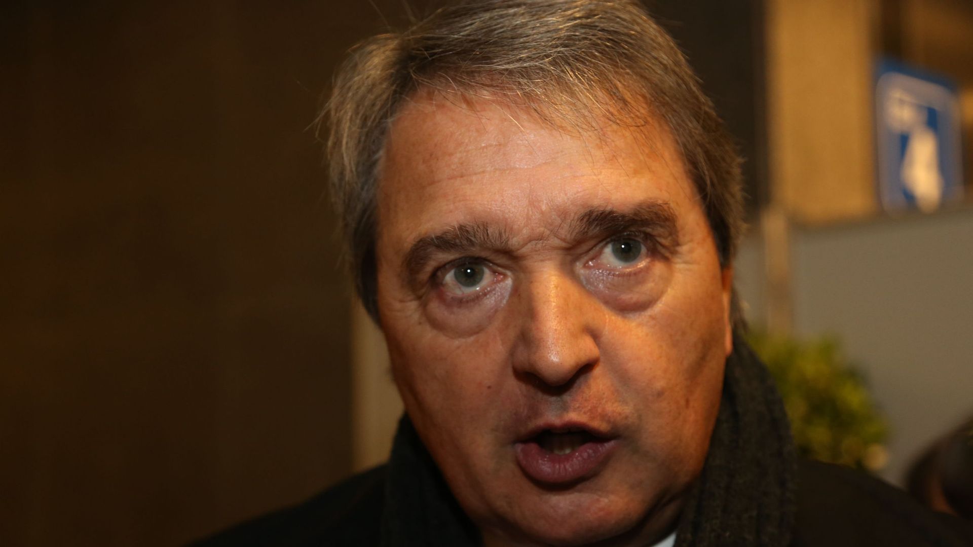Van Holsbeeck: 'Van den Brom finira la saison' - RTBF Actus