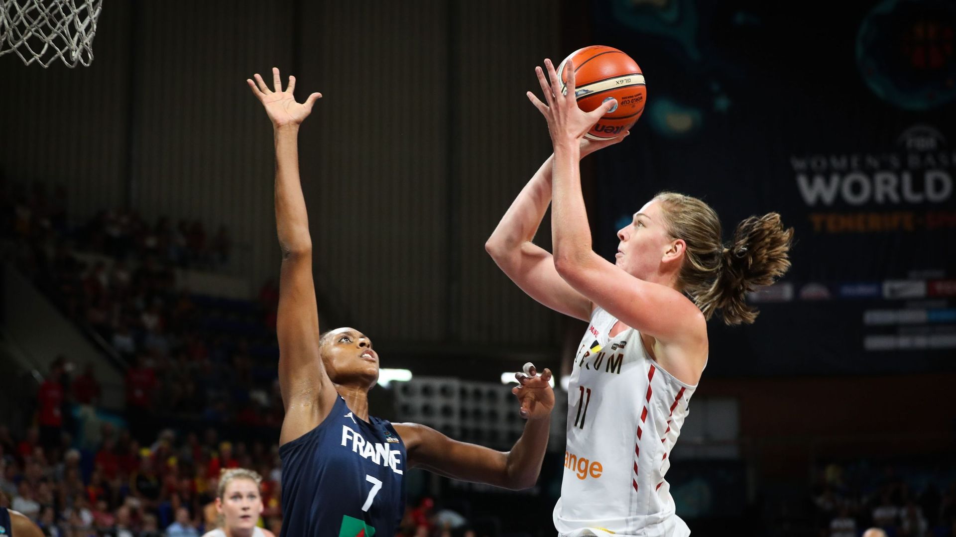 Emma Meesseman élue dans le cinq majeur du mondial - RTBF Actus