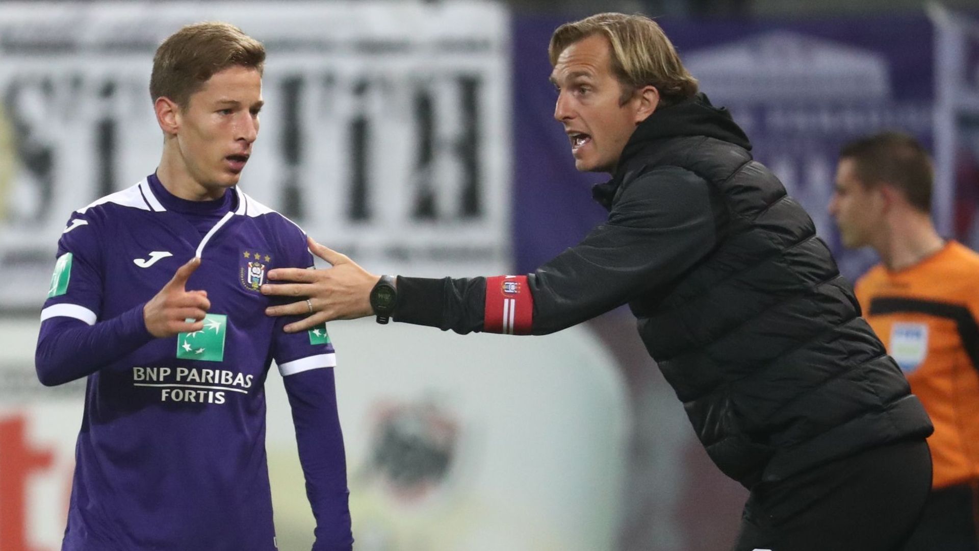 Jonas De Roeck, alias 'coach 100%' : 'Du caractère et de l'efficacité ...