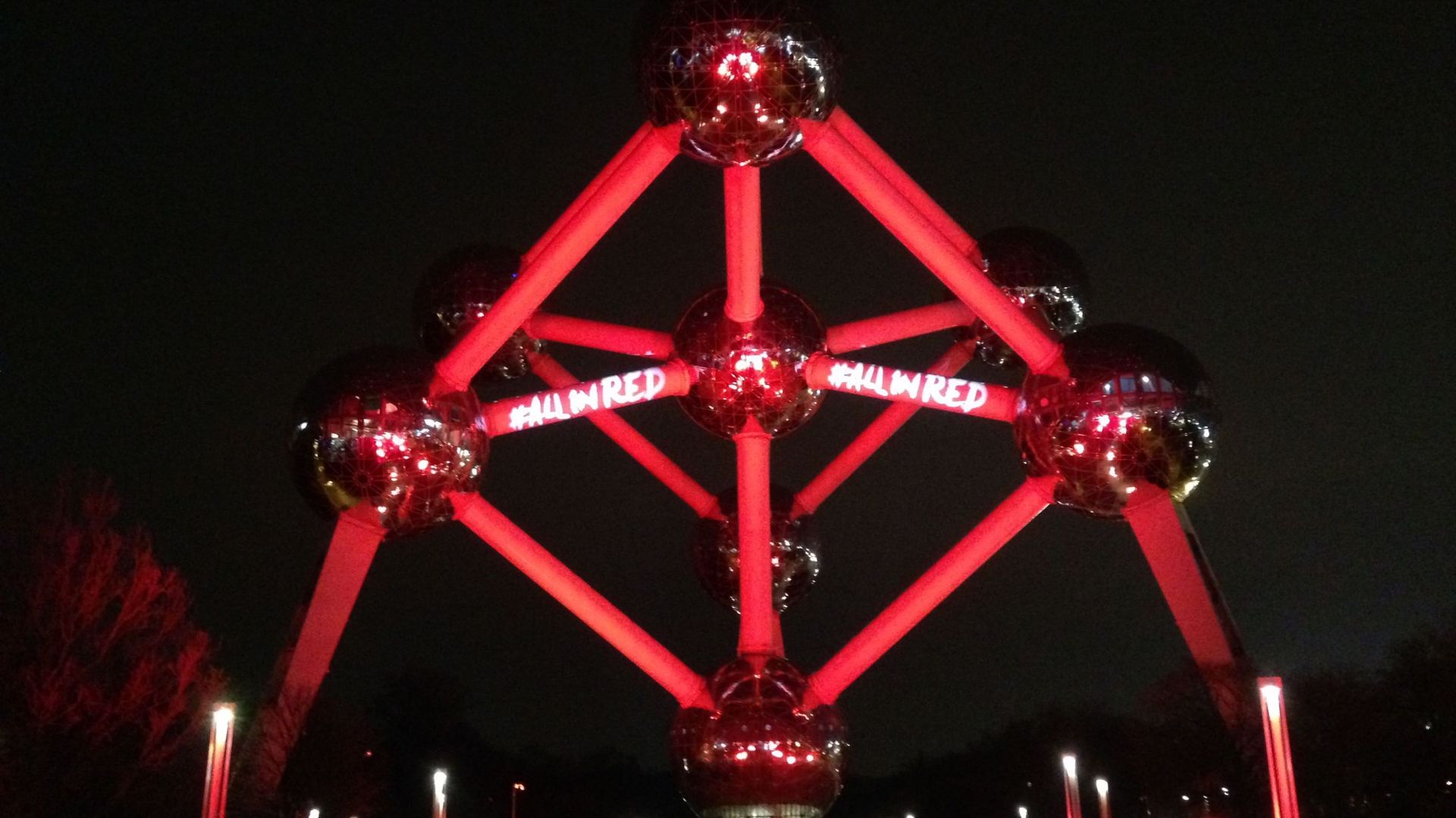 L'Atomium, premier supporter des Diables rouges - RTBF Actus