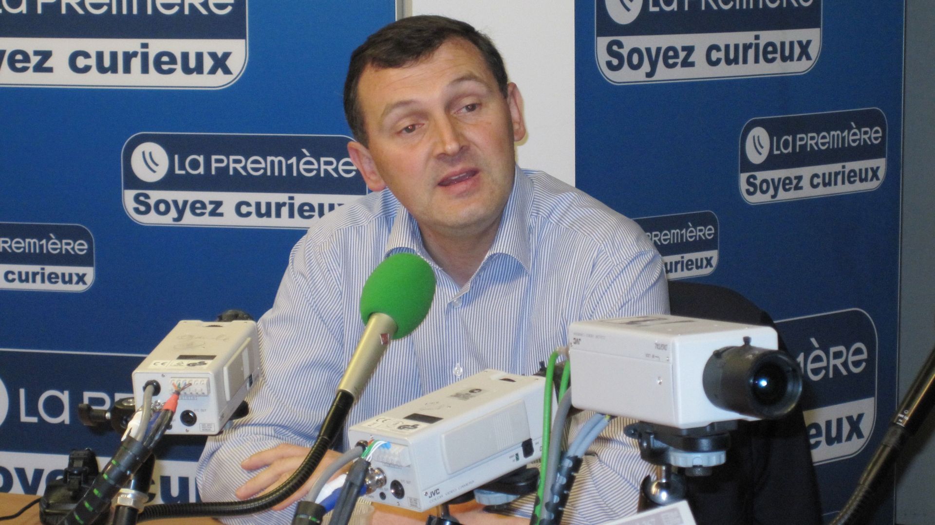BHV: pour le sénateur Karl Vanlouwe (N-VA): 'Ce n'est pas une scission ... BHV: pour le sénateur Karl Vanlouwe (N-VA): 'Ce n'est pas une scission ...