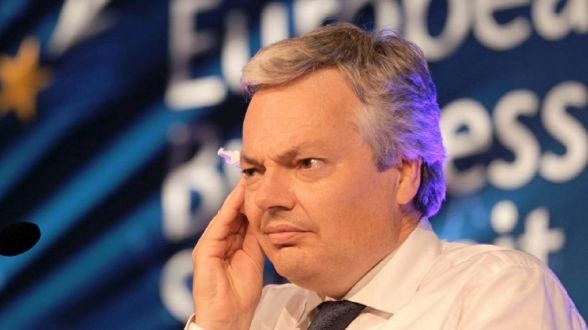 Les francophone ne sont pas bien défendus, dit D. Reynders - rtbf.be