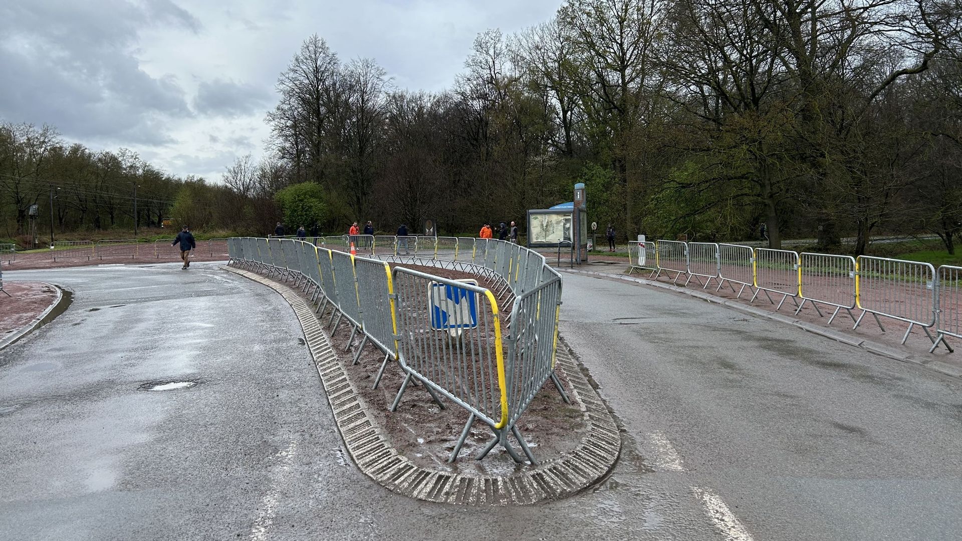 La chicane de la trouée d’Arenberg ne convainc pas Mathieu Van der Poel ...