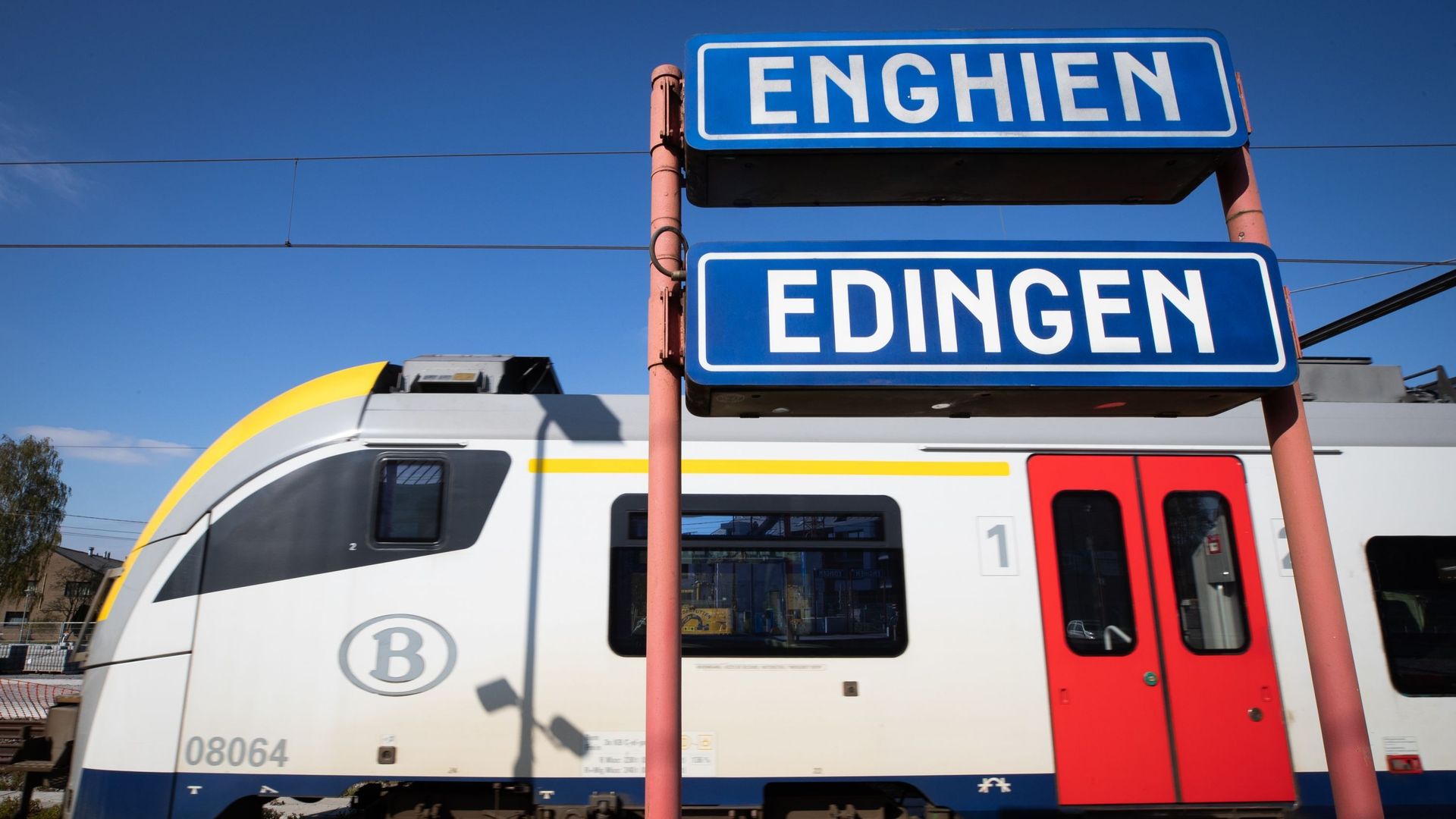 Rail : le trafic ferroviaire interrompu entre Ath et Enghien, les ... Rail : le trafic ferroviaire interrompu entre Ath et Enghien, les ...
