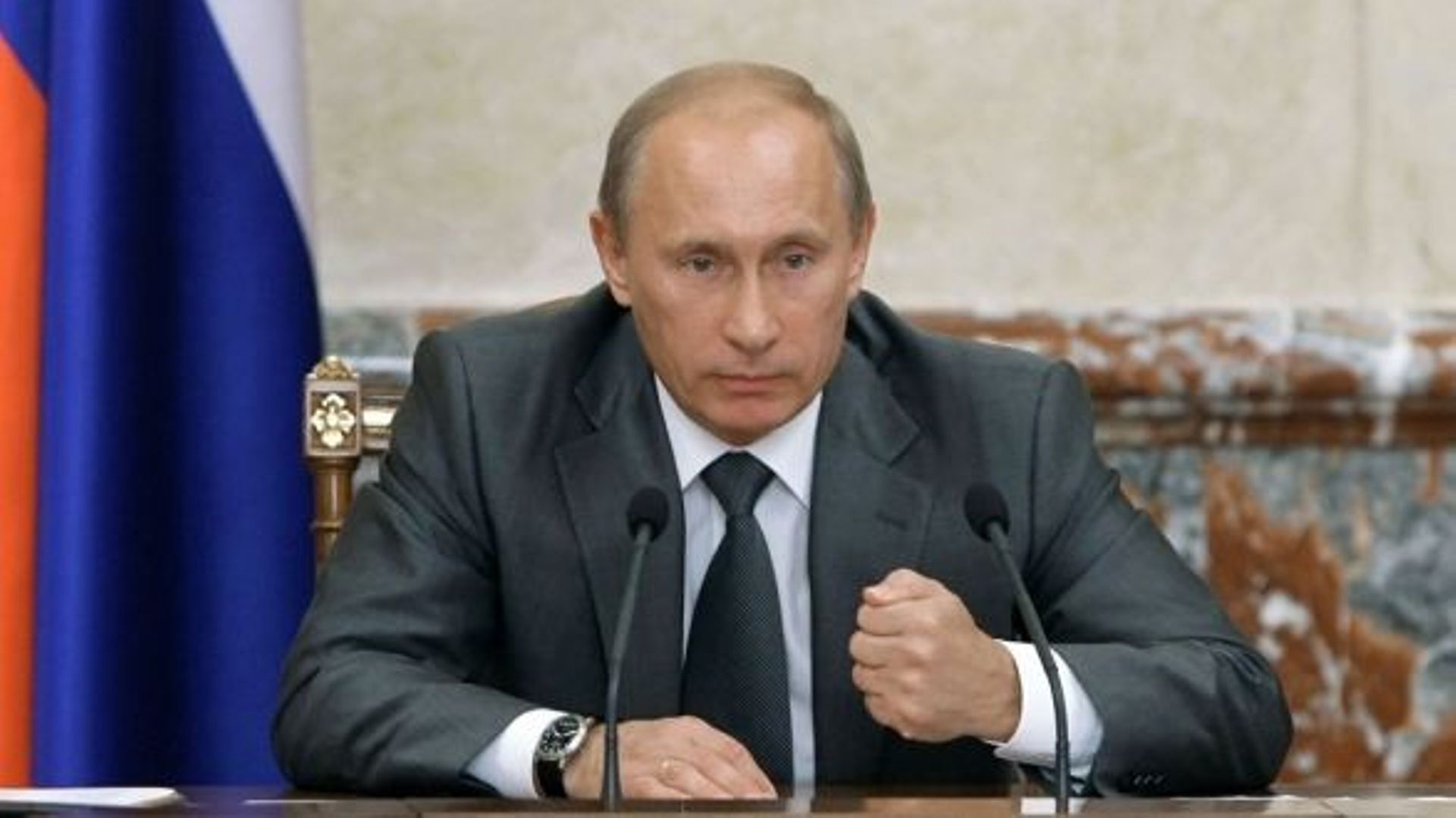 Russie: V. Poutine contrôlera la reconstruction via des caméras