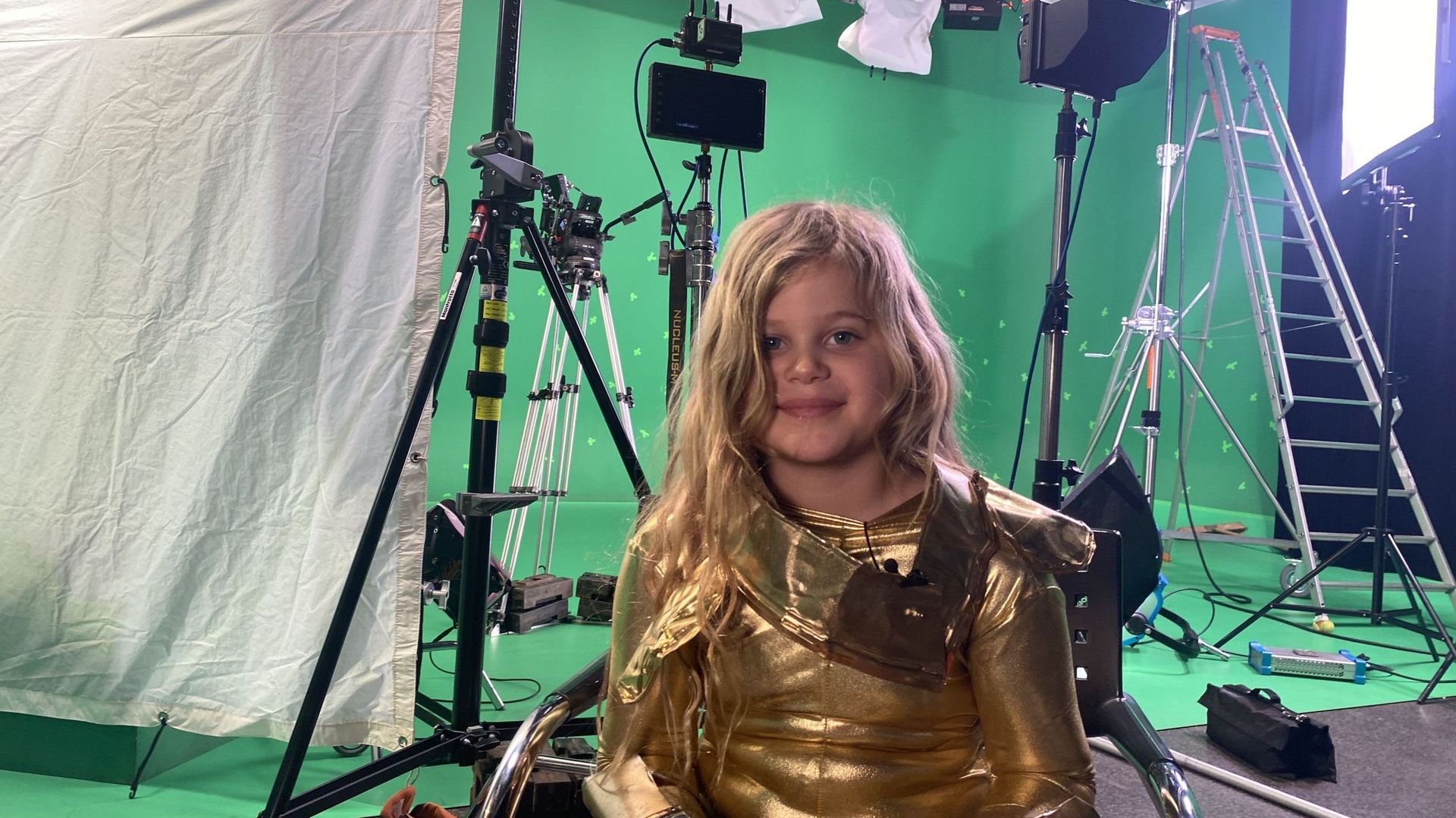 À 8 ans, Giulia Lambert est déjà sous les feux des projecteurs : photos ...