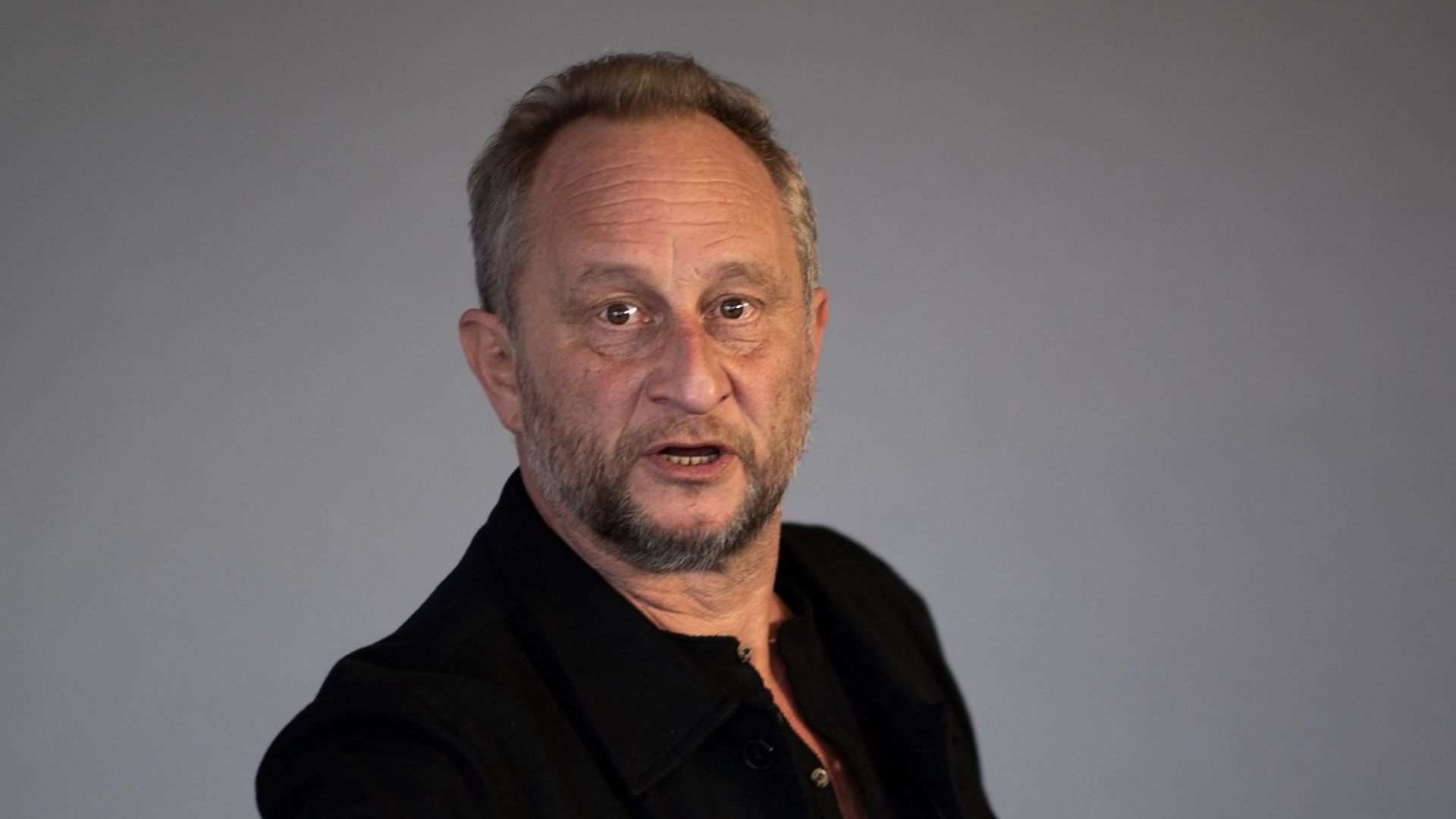 Benoit Poelvoorde : sa maniaquerie empêche ses amis de venir manger ...