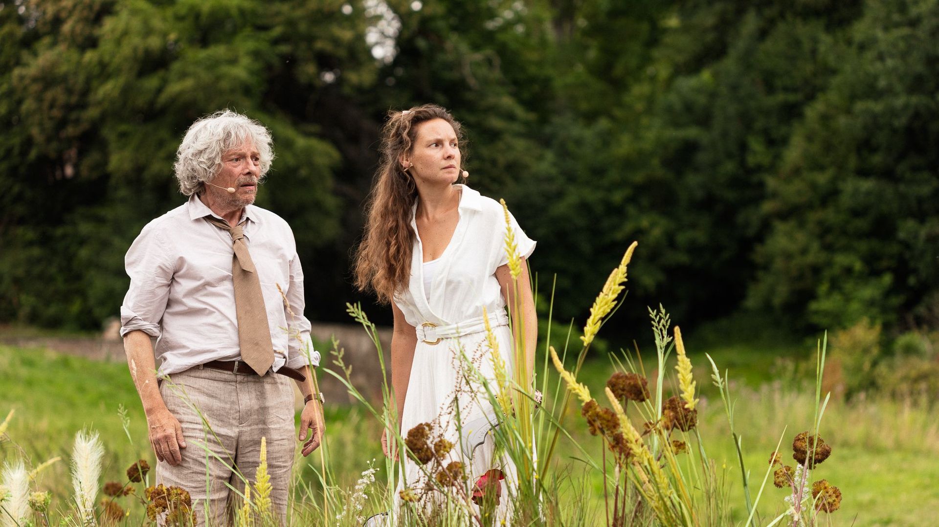 'La Belle et la Bête' : nouvel événement théâtral au Château de Rixensart - RTBF Actus