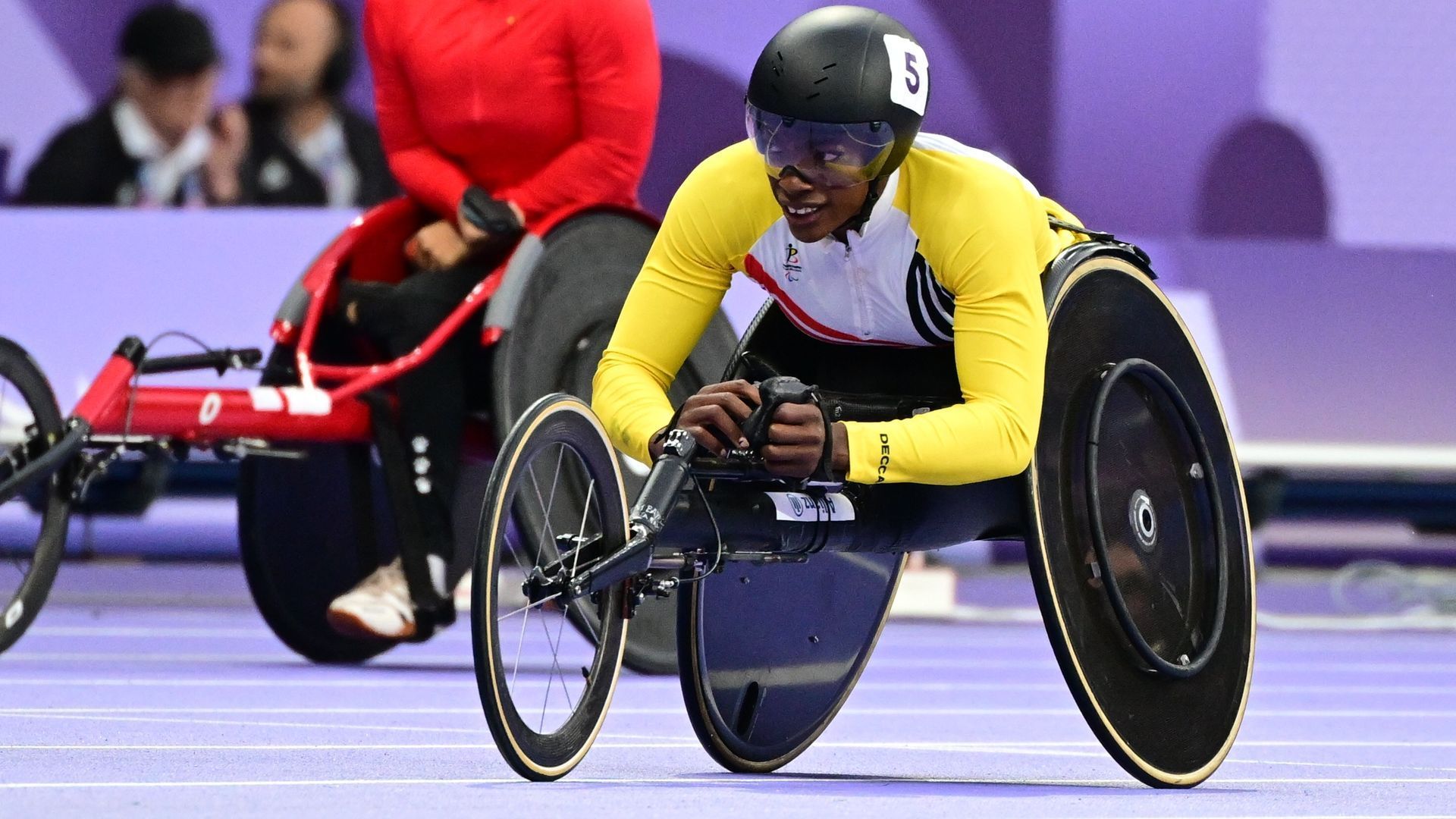 Jeux Paralympiques : nouvelle médaille d’or pour Léa Bayekula ...